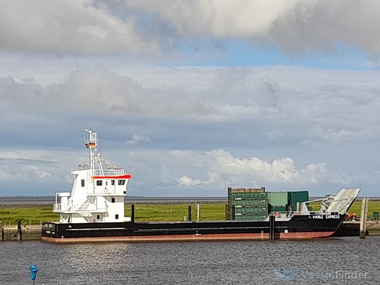 HARLE EXPRESS, Landing Craft - Details and current position - IMO ...