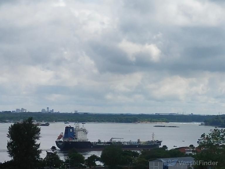 ORKIM EMERALD, Oil Products Tanker - Detalles del buque y posición ...