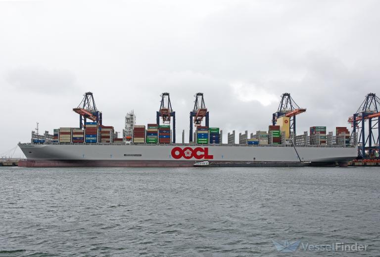 OOCL PIRAEUS, Container Ship - Détails du bateau et situation actuelle - IMO 9908097 - VesselFinder