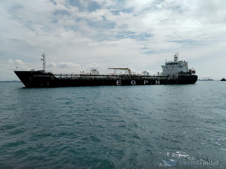 EASTERN ROSELLE, Oil Products Tanker - Details and current position - IMO 9909742 - VesselFinder