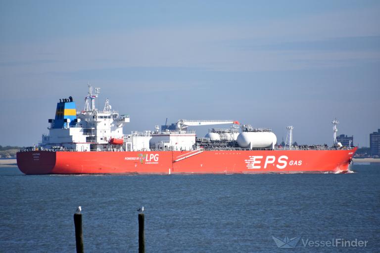 KAUPANG, LPG Tanker - Details and current position - IMO 9914620 ...
