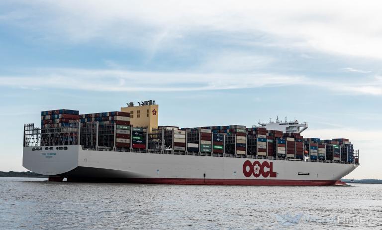 OOCL FELIXSTOWE, Container Ship - Details and current position - IMO 9922512 - VesselFinder