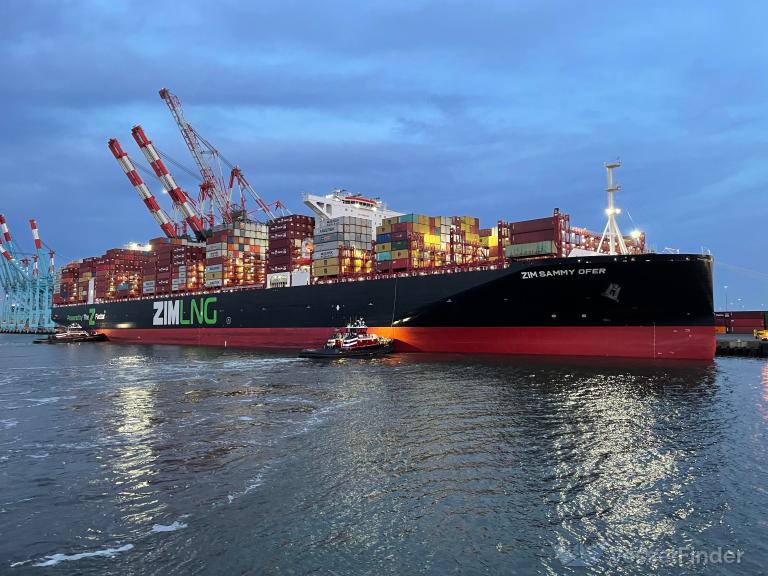 ZIM SAMMY OFER, Container Ship - Details and current position - IMO ...