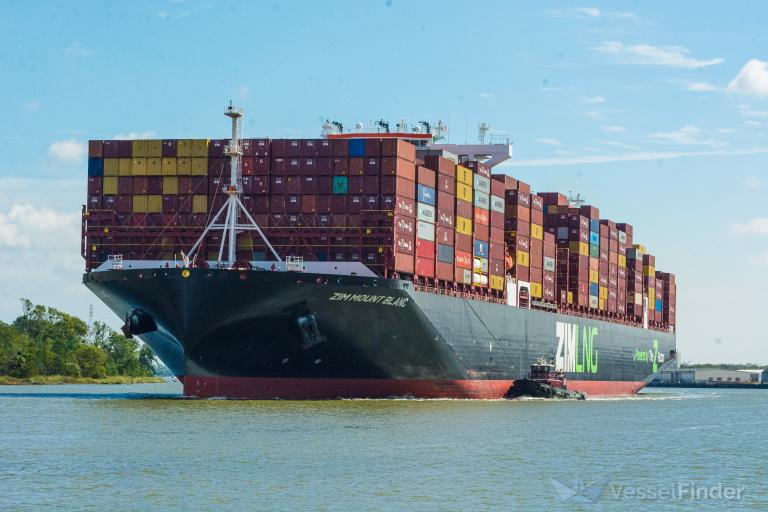 ZIM MOUNT BLANC, Container Ship - Details and current position - IMO ...