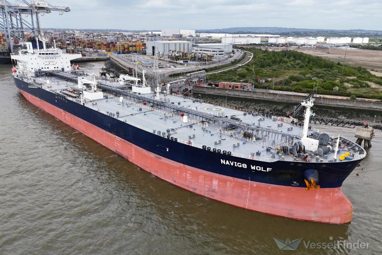 NAVIG8 WOLF, Crude Oil Tanker - Details and current position - IMO ...