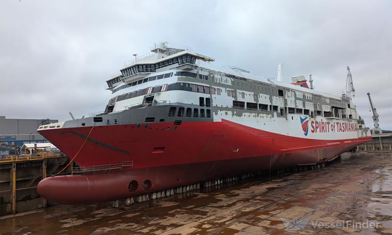 SPIRIT OF TASMANIA V, Passenger/Ro-Ro Cargo Ship - Details and current ...