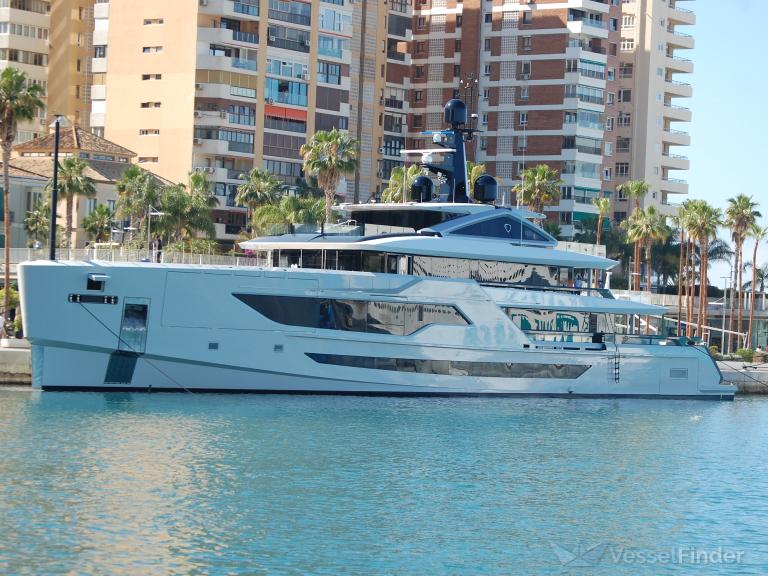 DIAMOND BINTA, Yacht - Details and current position - IMO 9940564 ...