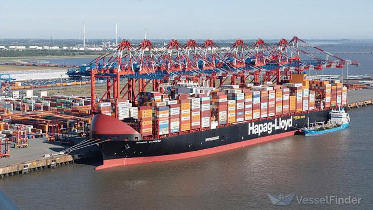 GENOVA EXPRESS, Container Ship - Details and current position - IMO ...