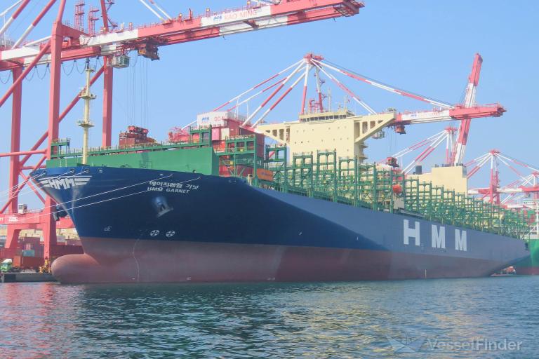 HMM GARNET, Container Ship - Details and current position - IMO 9944455 - VesselFinder