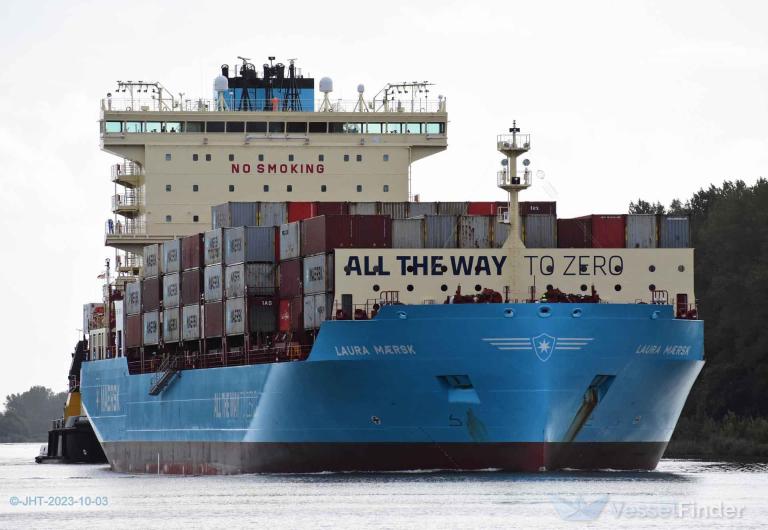 LAURA MAERSK, Container Ship - Details and current position - IMO ...