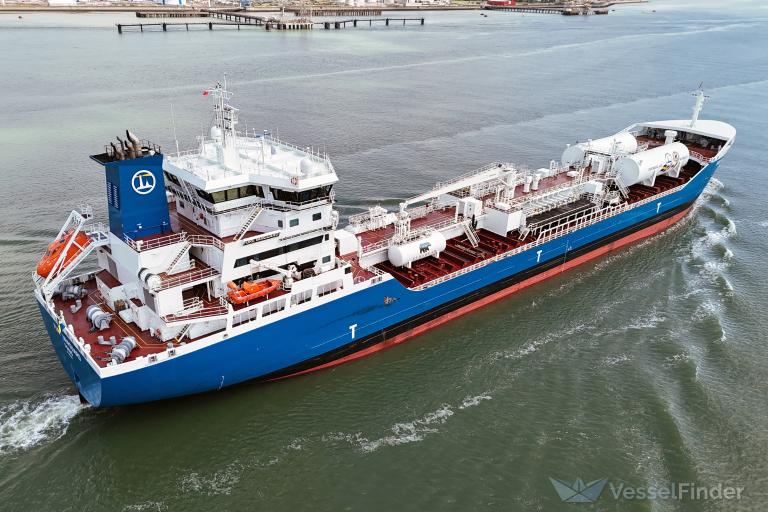 FURE VANGUARD, Chemical/Oil Products Tanker - Details and current ...