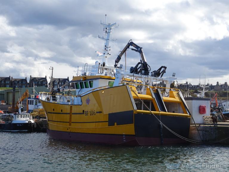 ZENITH BF106, Fishing Vessel - Details and current position - IMO ...