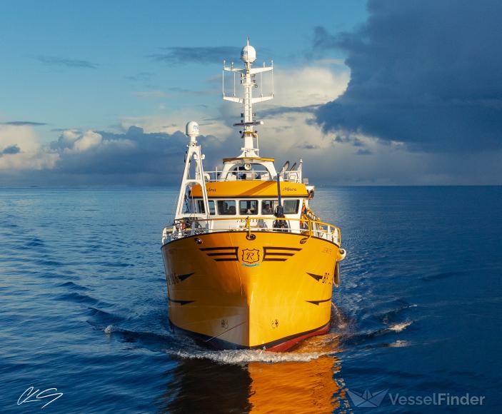 ZENITH BF106, Fishing Vessel - Detalles del buque y posición actual ...