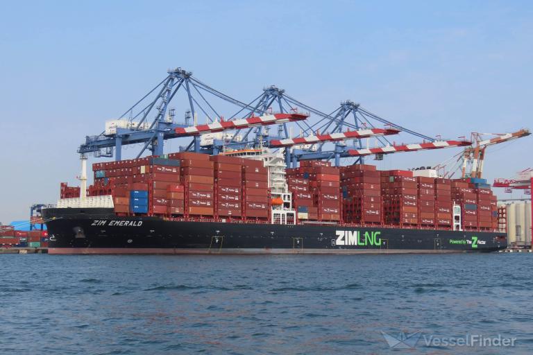 ZIM EMERALD, Container Ship - Details and current position - IMO ...