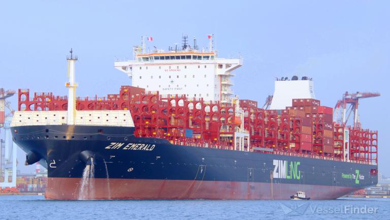 ZIM EMERALD, Container Ship - Details and current position - IMO ...