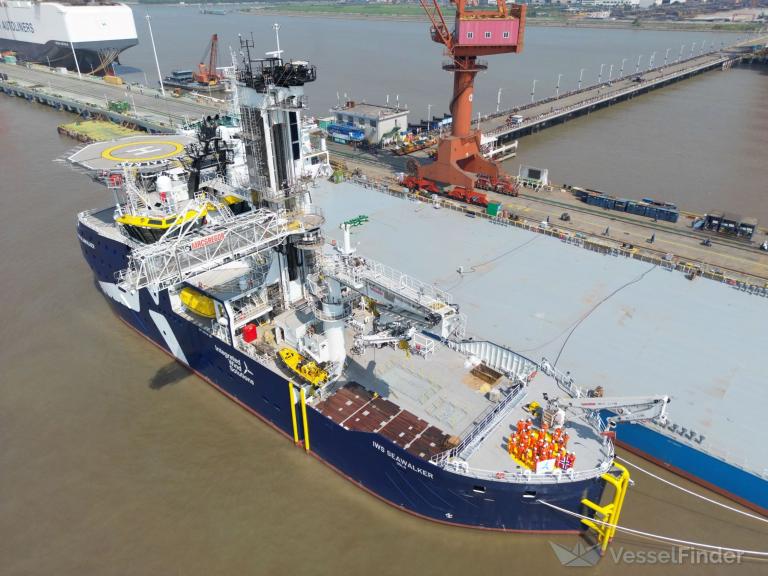IWS SEAWALKER, Work/Repair Vessel - Details and current position - IMO ...