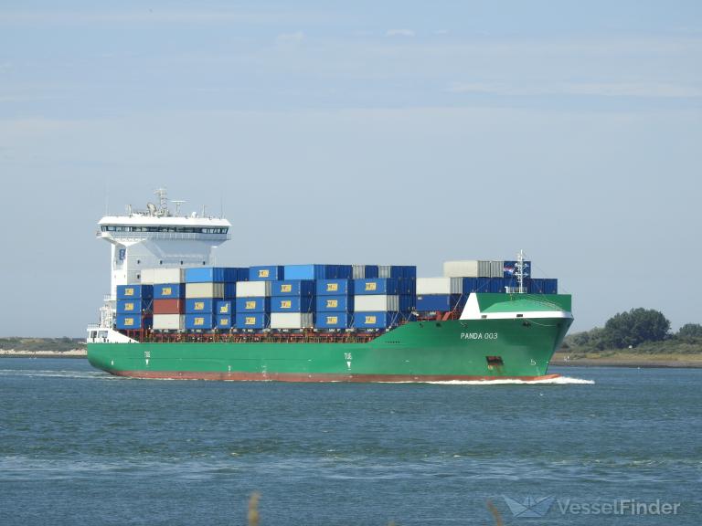 Fotos del barcos - VesselFinder