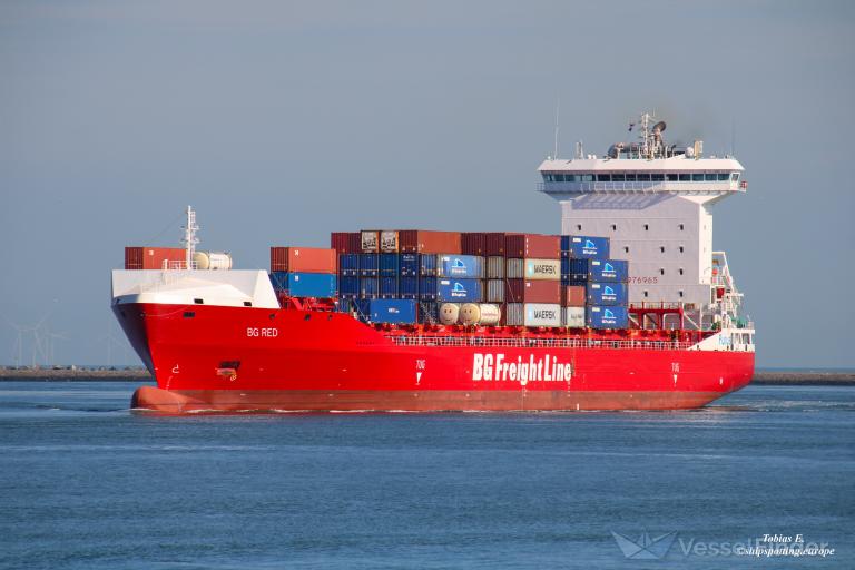 BG RED, Container Ship - Details and current position - IMO 9976965 - VesselFinder