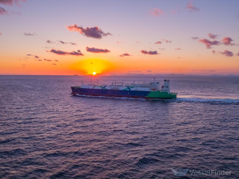 al-slaimi-lng-tanker-details-and-current-position-imo-9986087